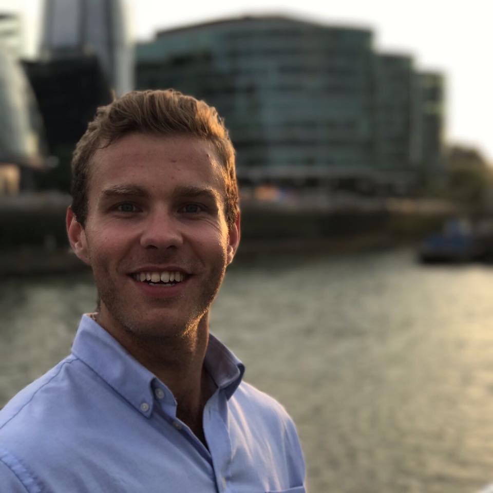 August Halse - Smart Media